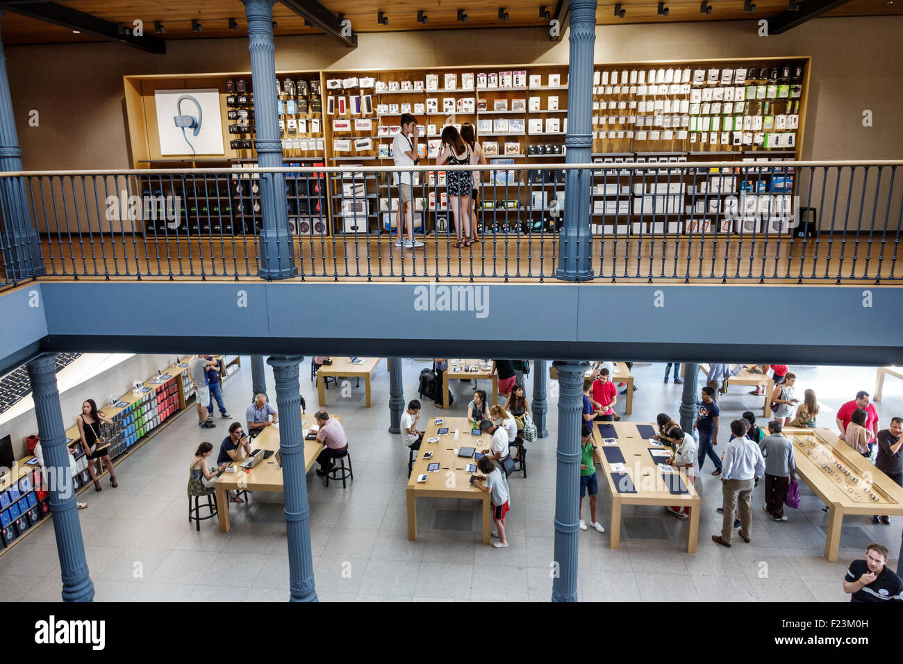 Madrid Spain,Hispanic ethnic Centro,Plaza de la Puerta del Sol,Apple ...