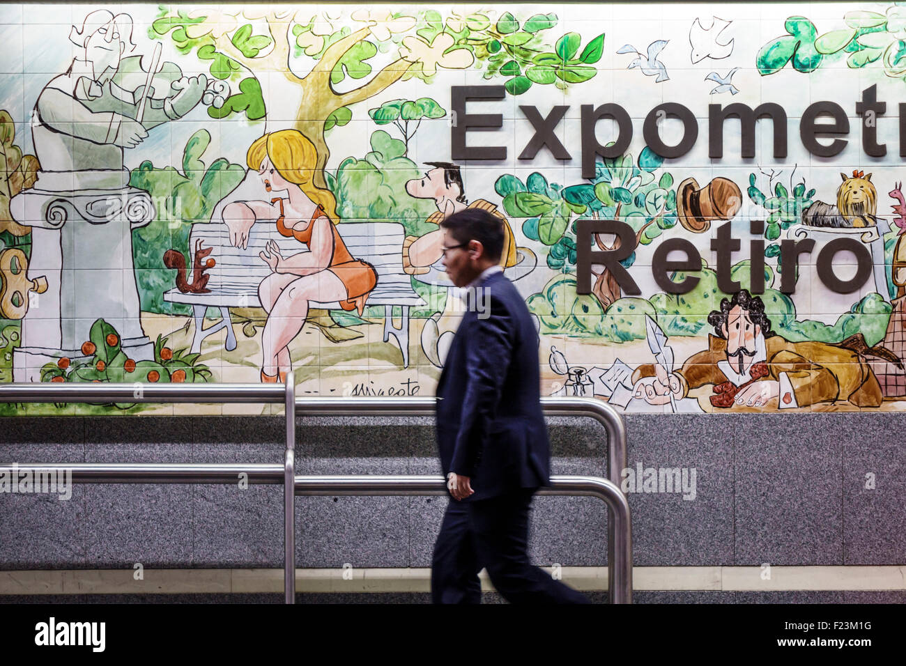 Retiro metro station hi-res stock photography and images - Alamy