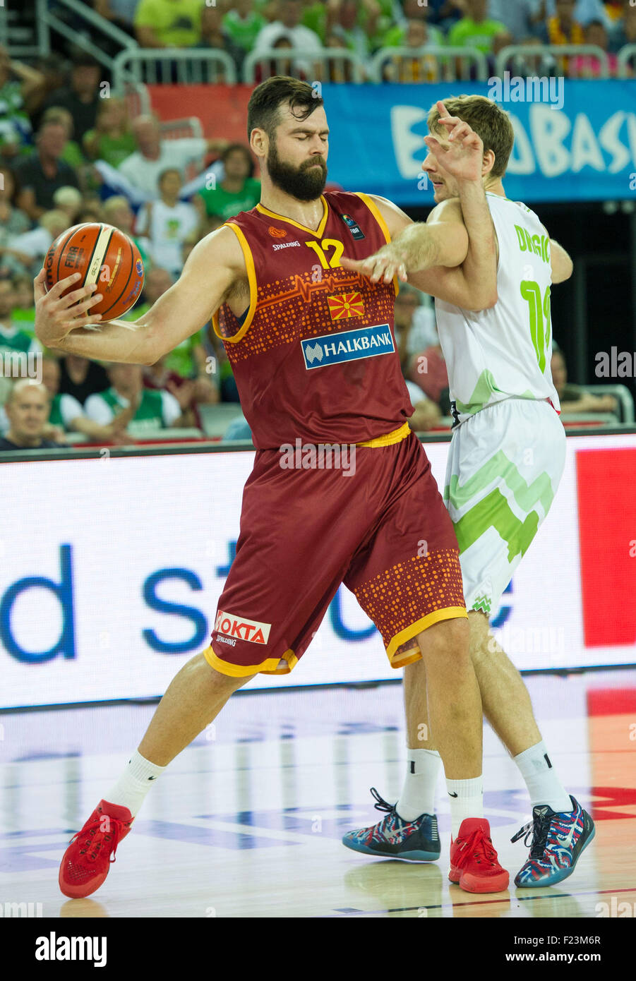 Zagreb, Croatia. 10th Sep, 2015. Zoran Dragic (R) of Slovenia fights ...