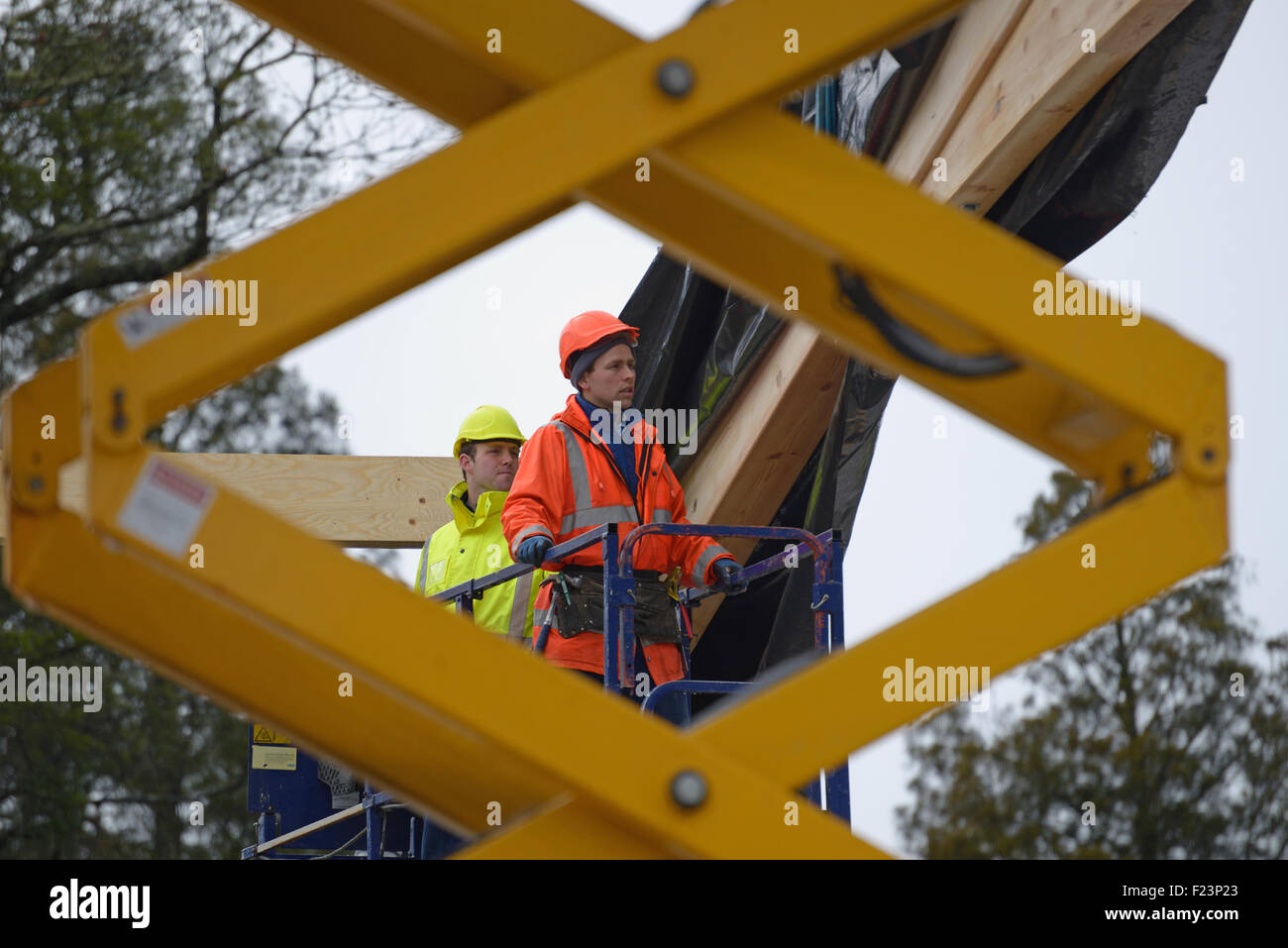Industrial scissors hi-res stock photography and images - Alamy