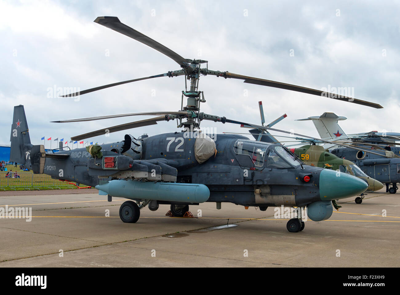 Russian tourist weapons hi-res stock photography and images - Alamy