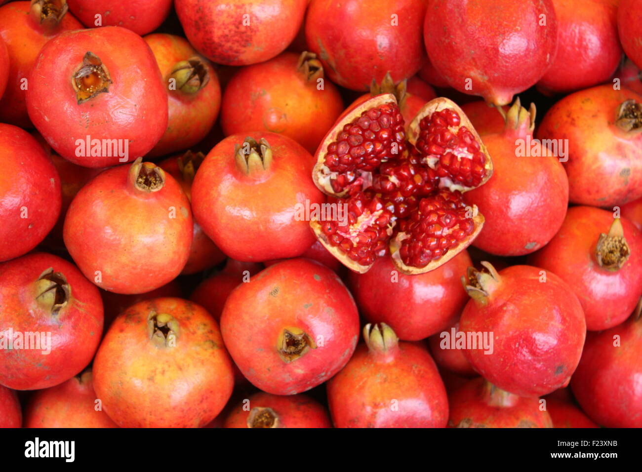 Pomegranates background hi-res stock photography and images - Alamy