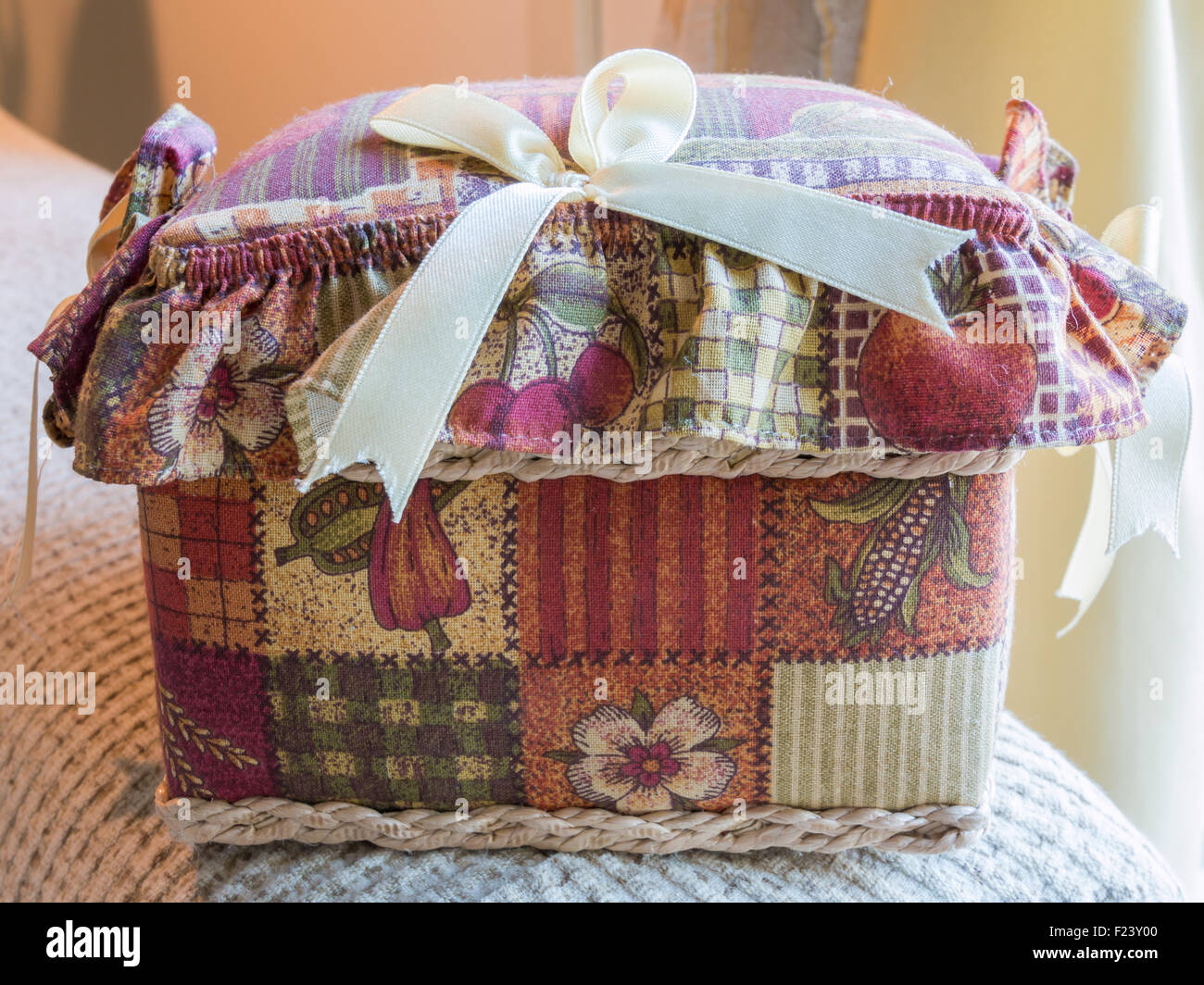 closed sewing kit Stock Photo - Alamy
