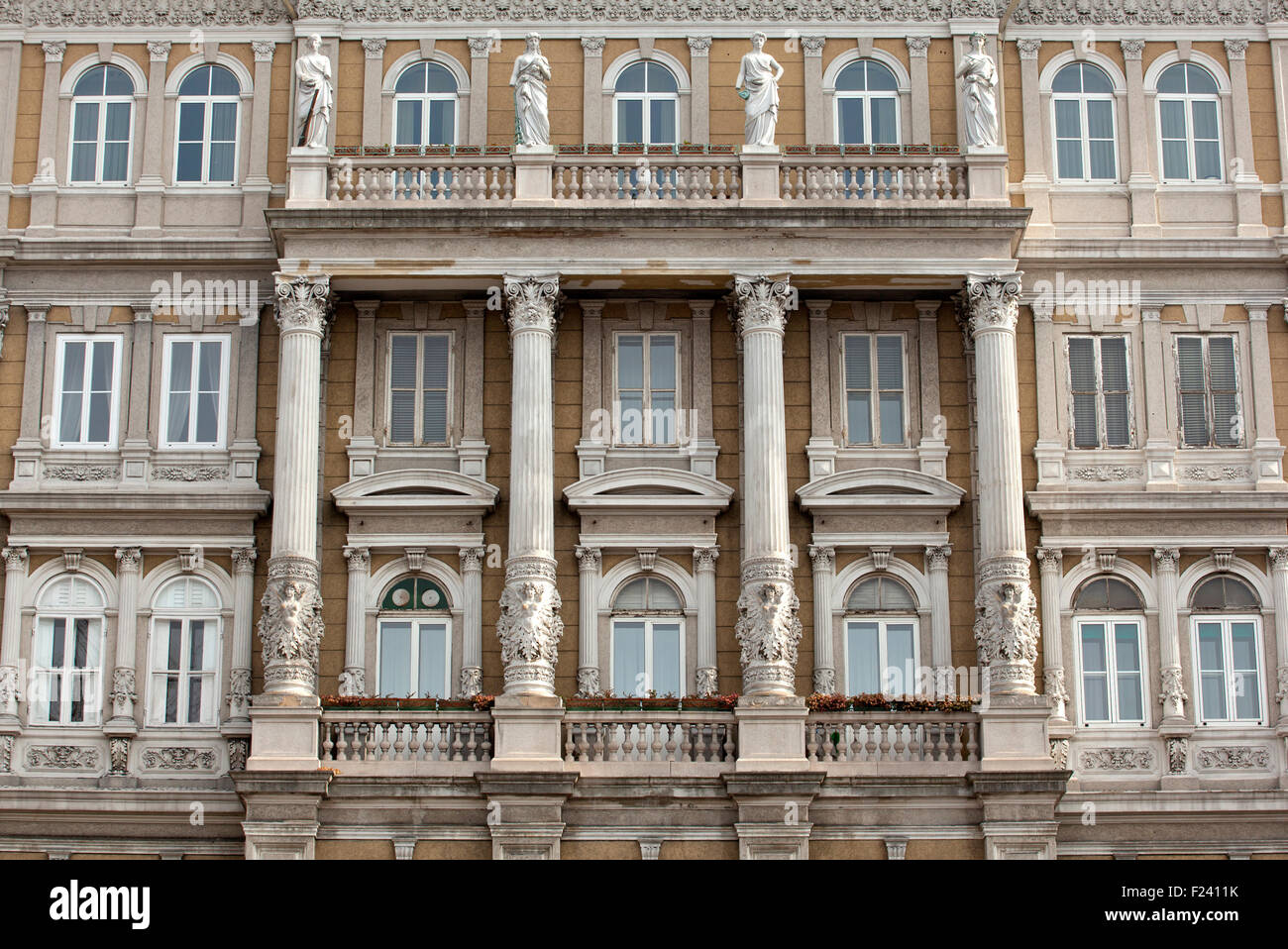 Trieste art nouveau hi-res stock photography and images - Alamy