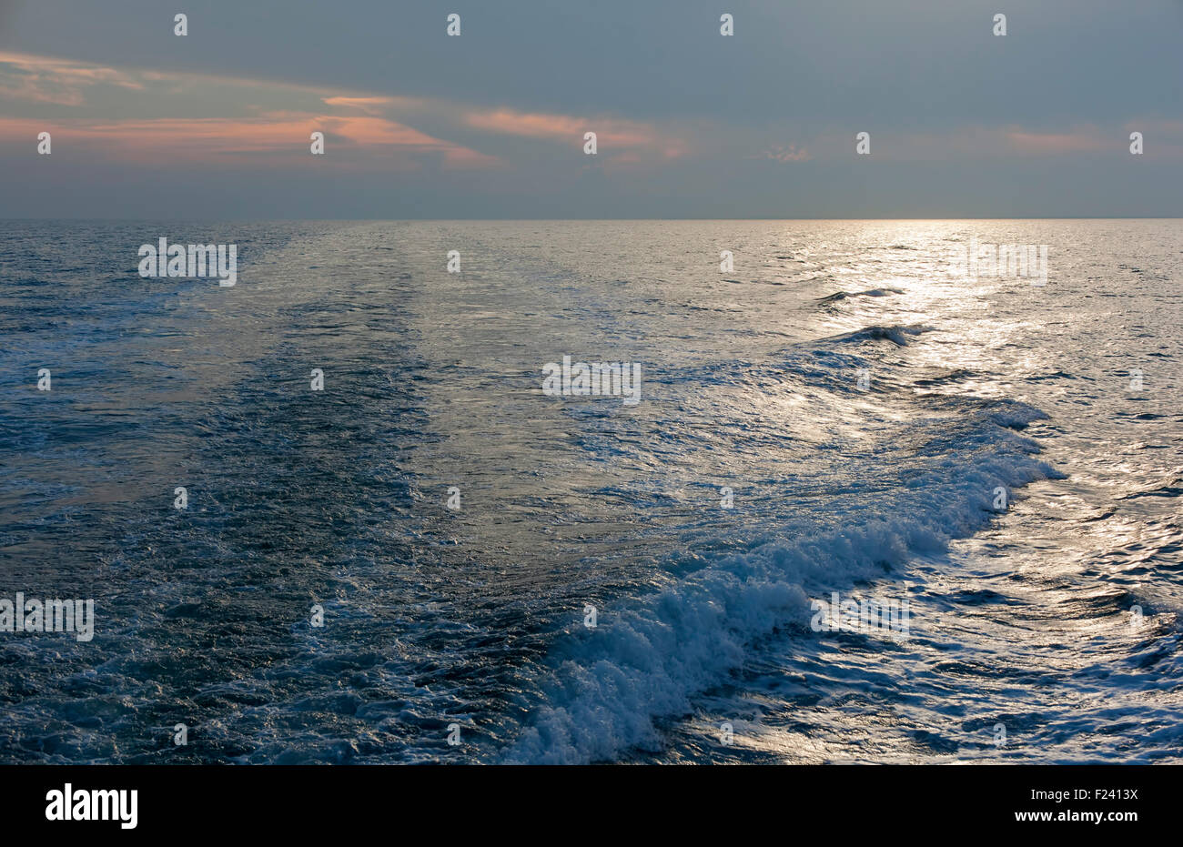 Wawe hi-res stock photography and images - Alamy