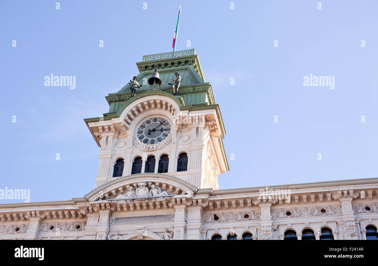 Unity town hall hi-res stock photography and images - Alamy