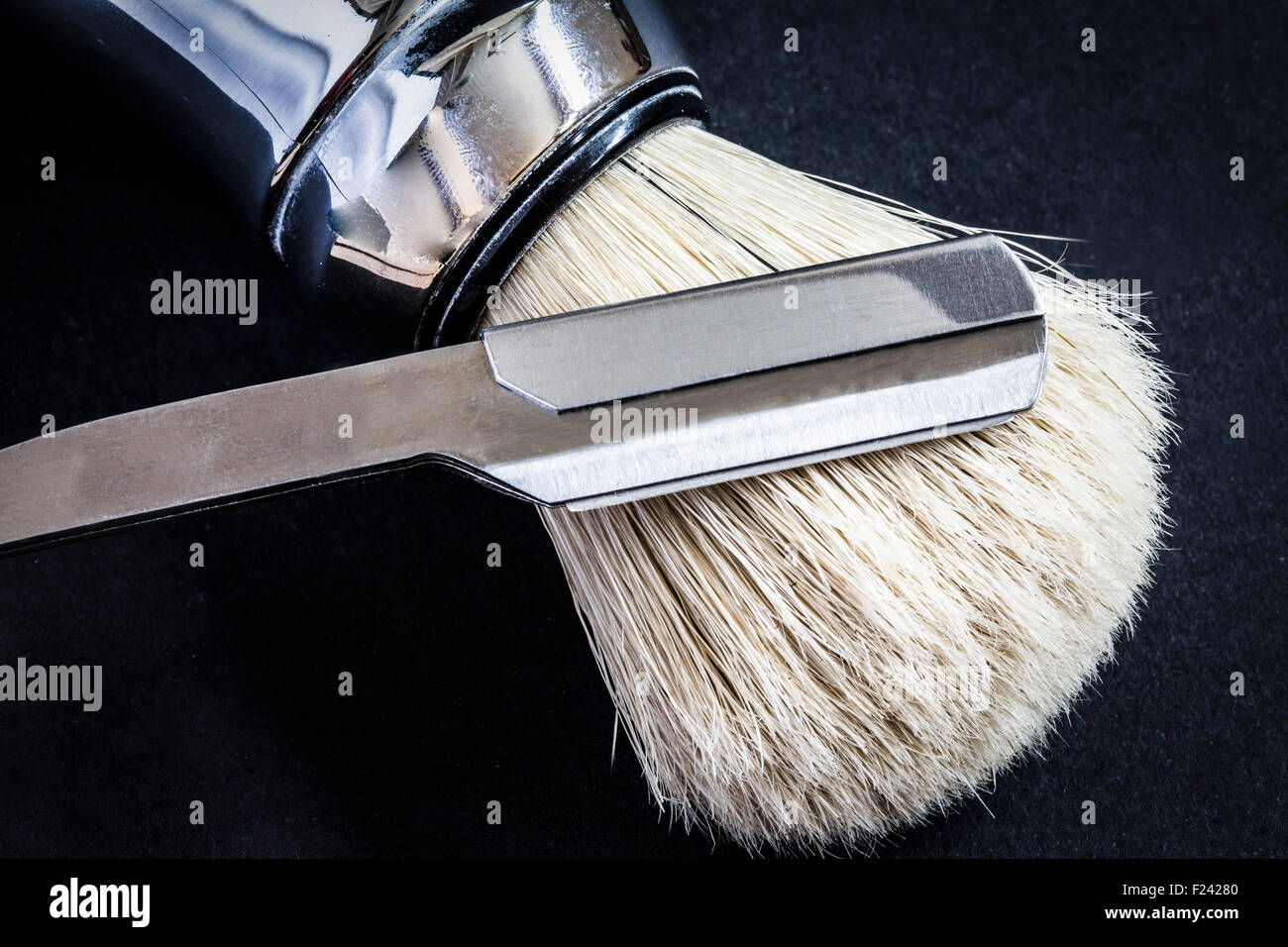 razor and shaving brush Stock Photo - Alamy