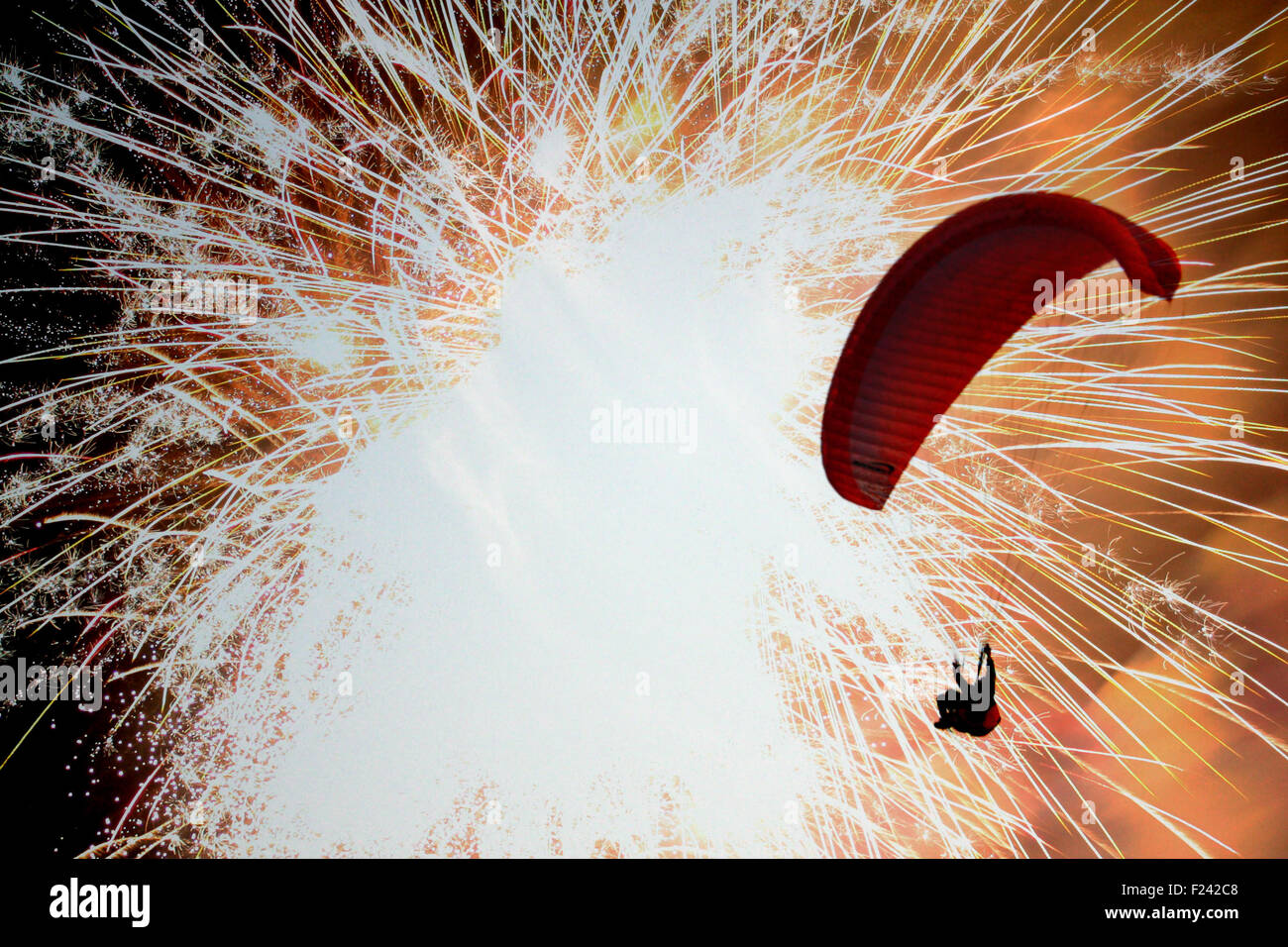 Army soldier military war exploding hi-res stock photography and images ...