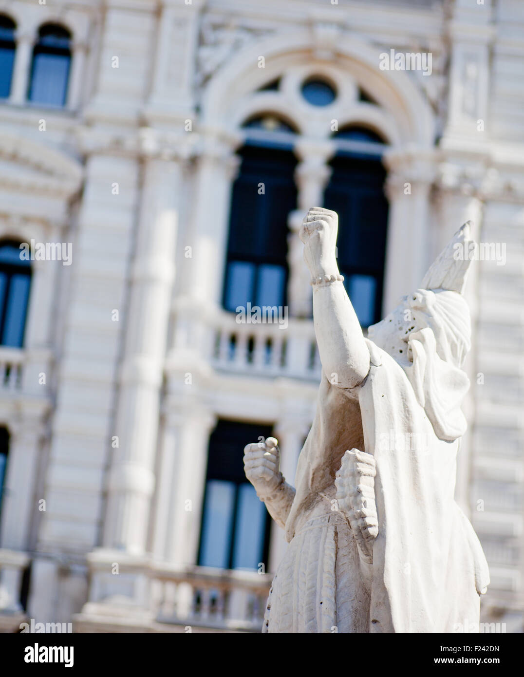 Statue in Piazza Unità d'Italia, Trieste Stock Photo - Alamy