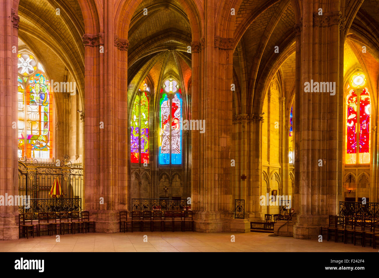 Cathedral Saint Cyr and Sainte Julitte, Nevers, Nievre, France Stock ...