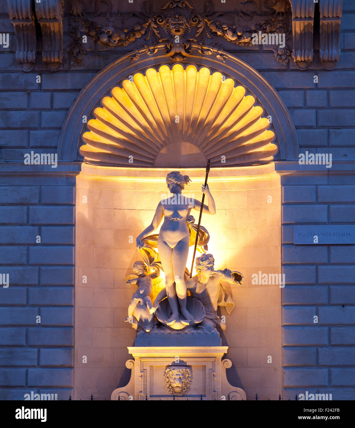 Niche venus hi-res stock photography and images - Alamy