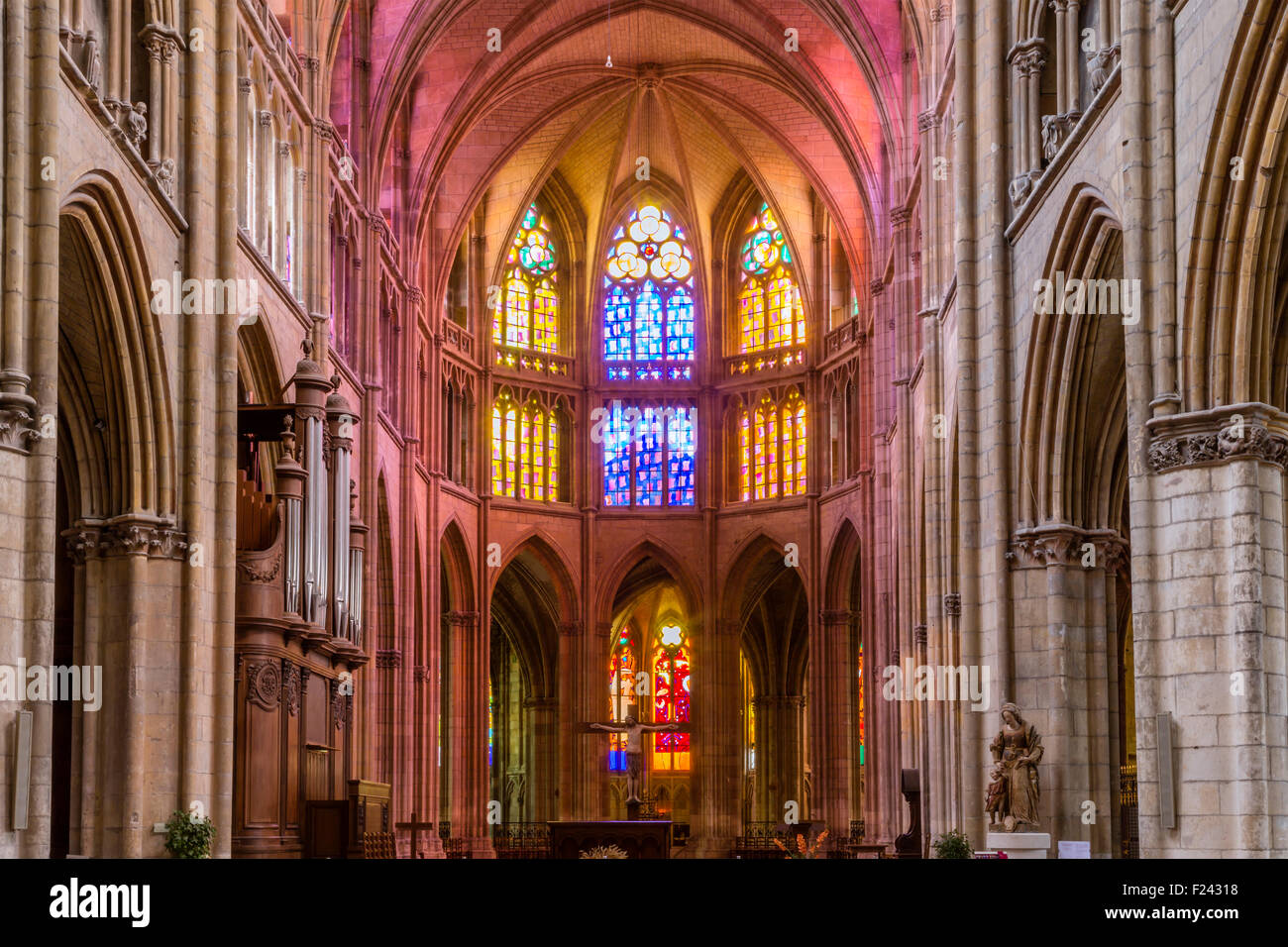 Nevers cathedral hi-res stock photography and images - Alamy