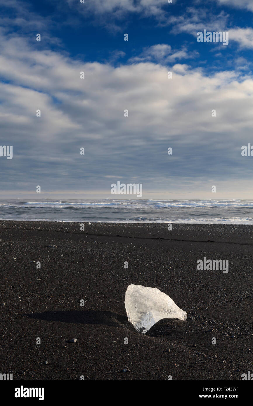 Icelandic beaches hi-res stock photography and images - Alamy