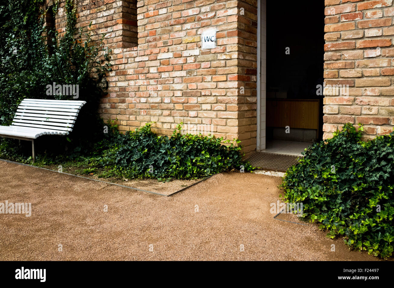 public toilet entrance Stock Photo - Alamy