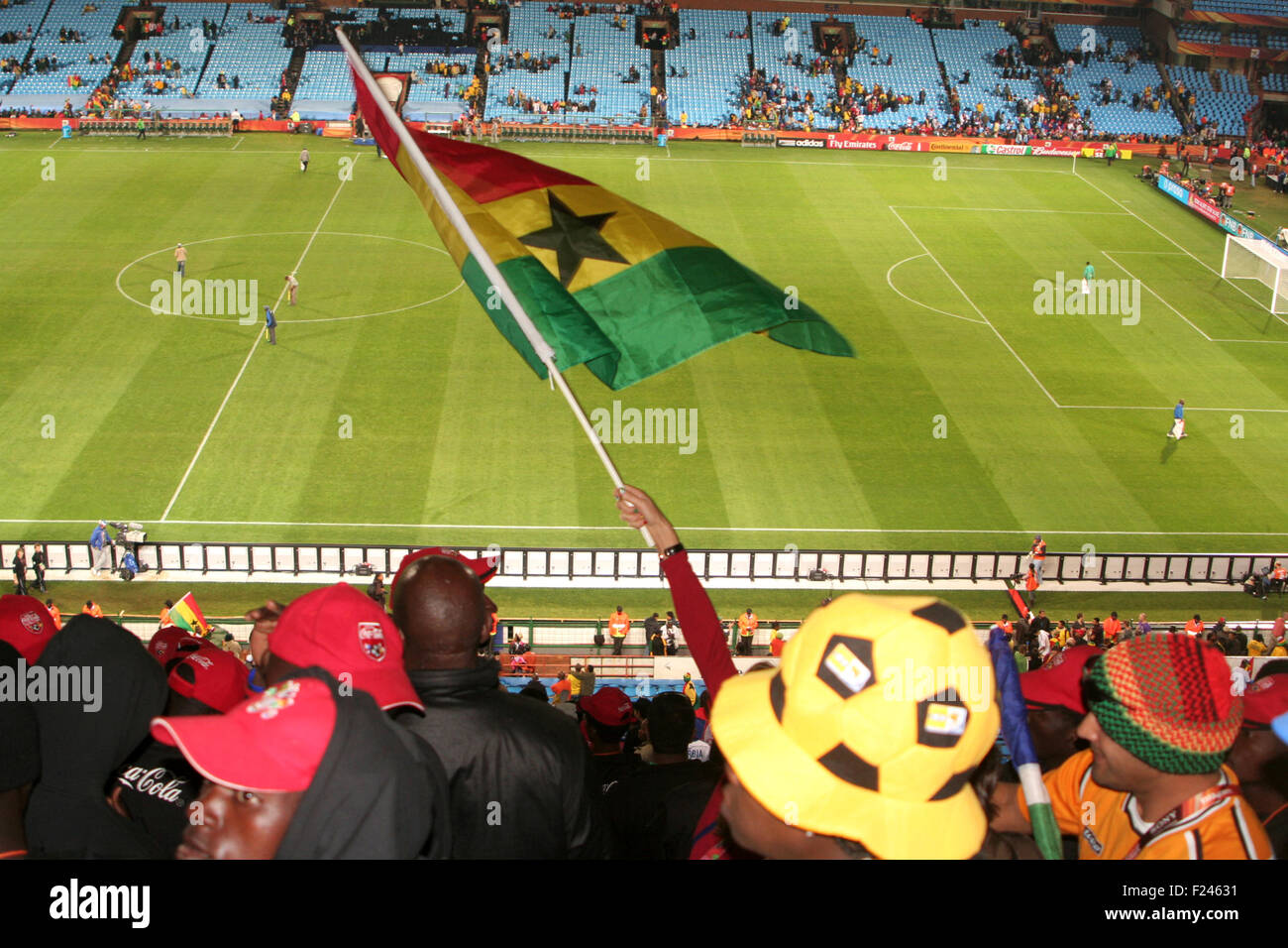 South africa football stadium fans hi-res stock photography and images ...