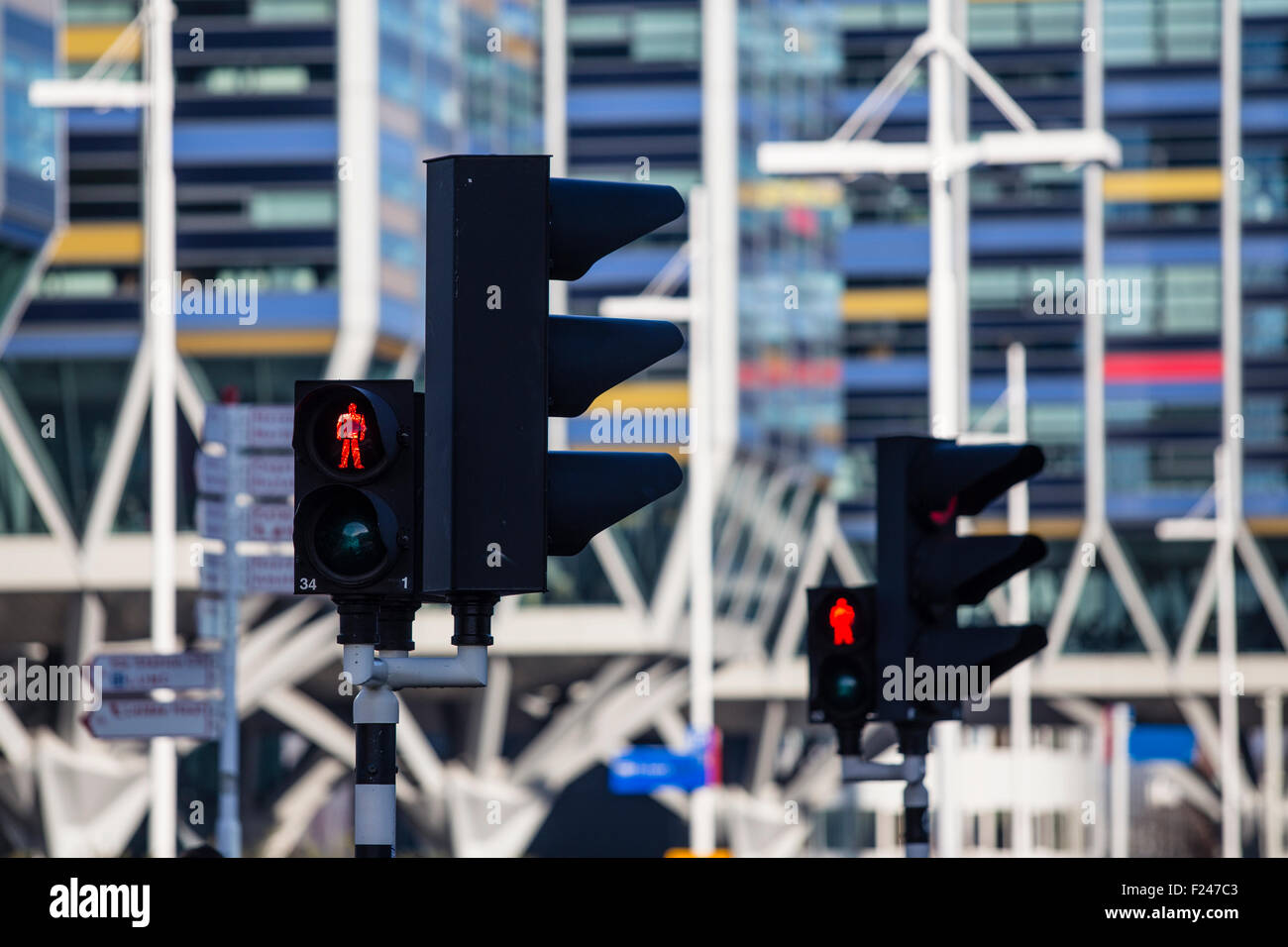 traffic lights, red pictogram, pedestrians, Leiden Stock Photo - Alamy