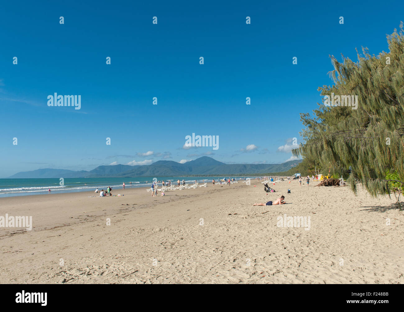 The famous four-mile beach of Port Douglas, northern Queensland ...