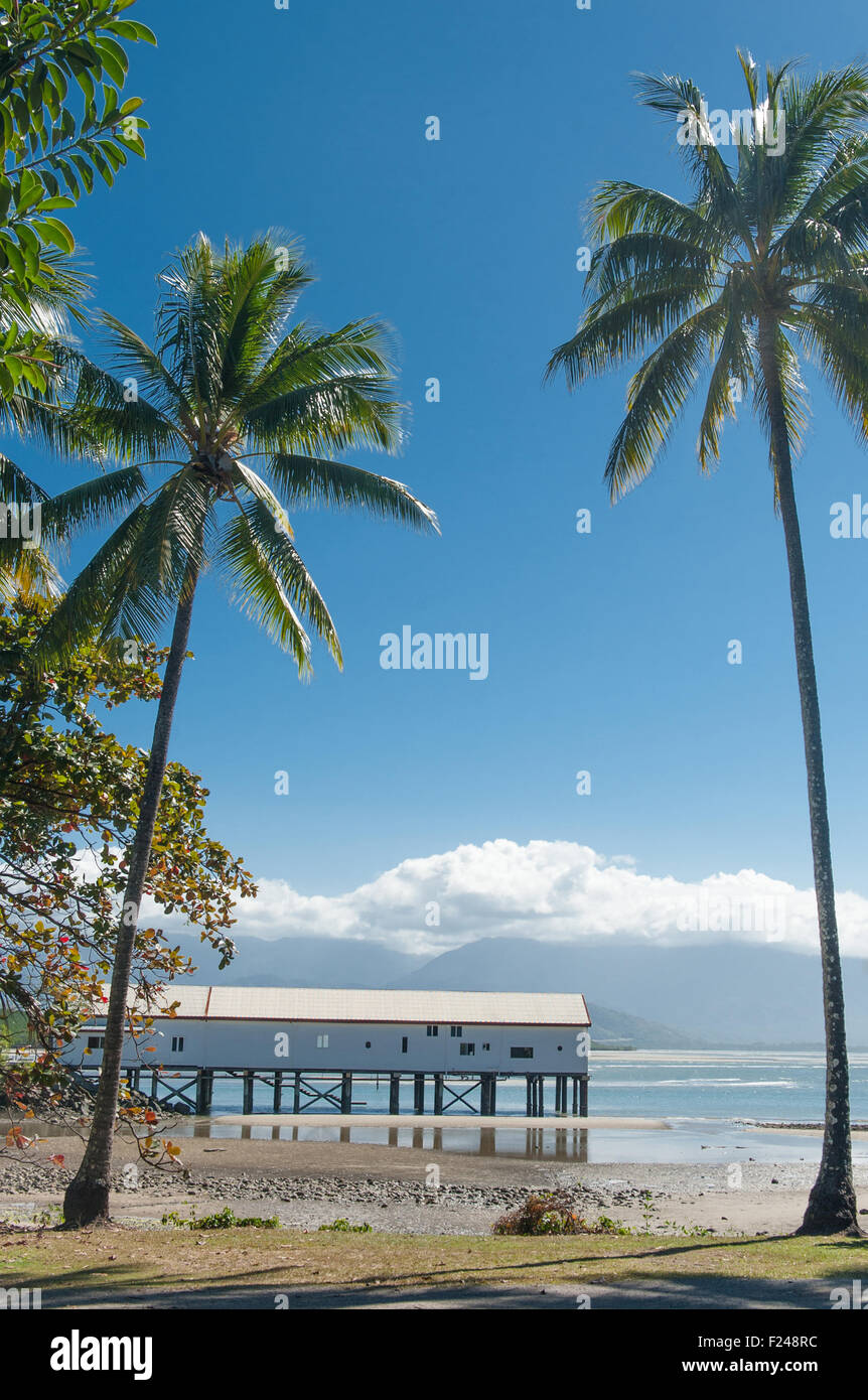 Dickson inlet port douglas hi-res stock photography and images - Alamy
