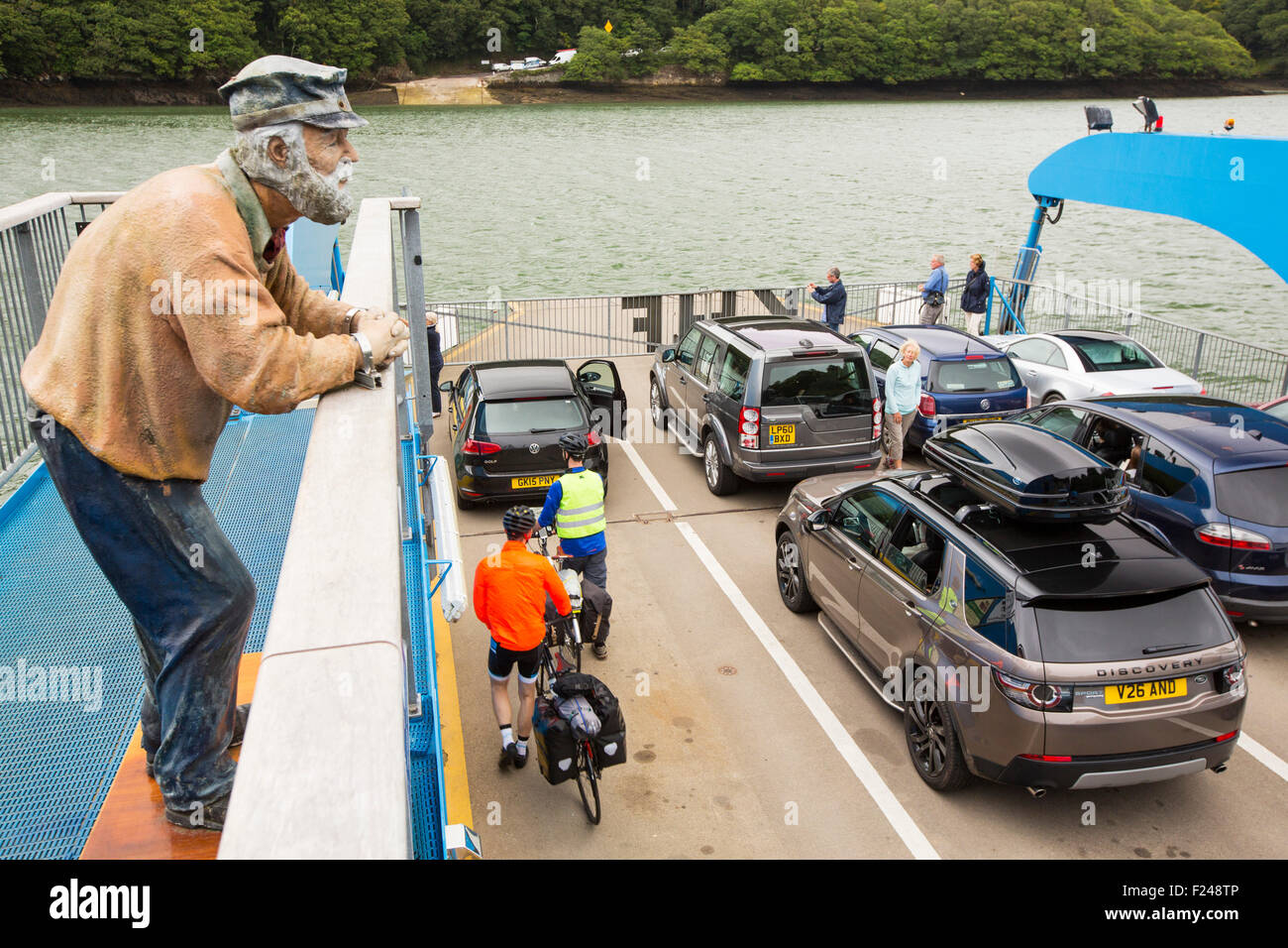 The King Harry Ferry which crosses the River Fal, connecting Falmouth ...