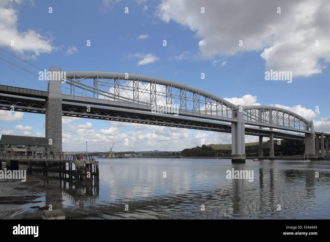 the tamar bridge built by brunel linking plymouth and saltash Stock ...