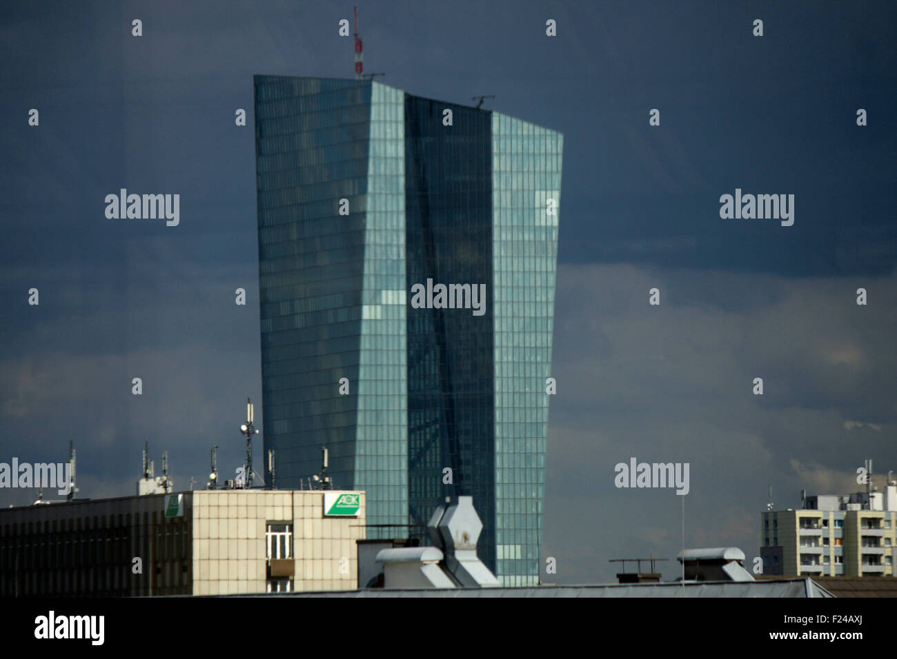 Ezb turm tower hi-res stock photography and images - Alamy