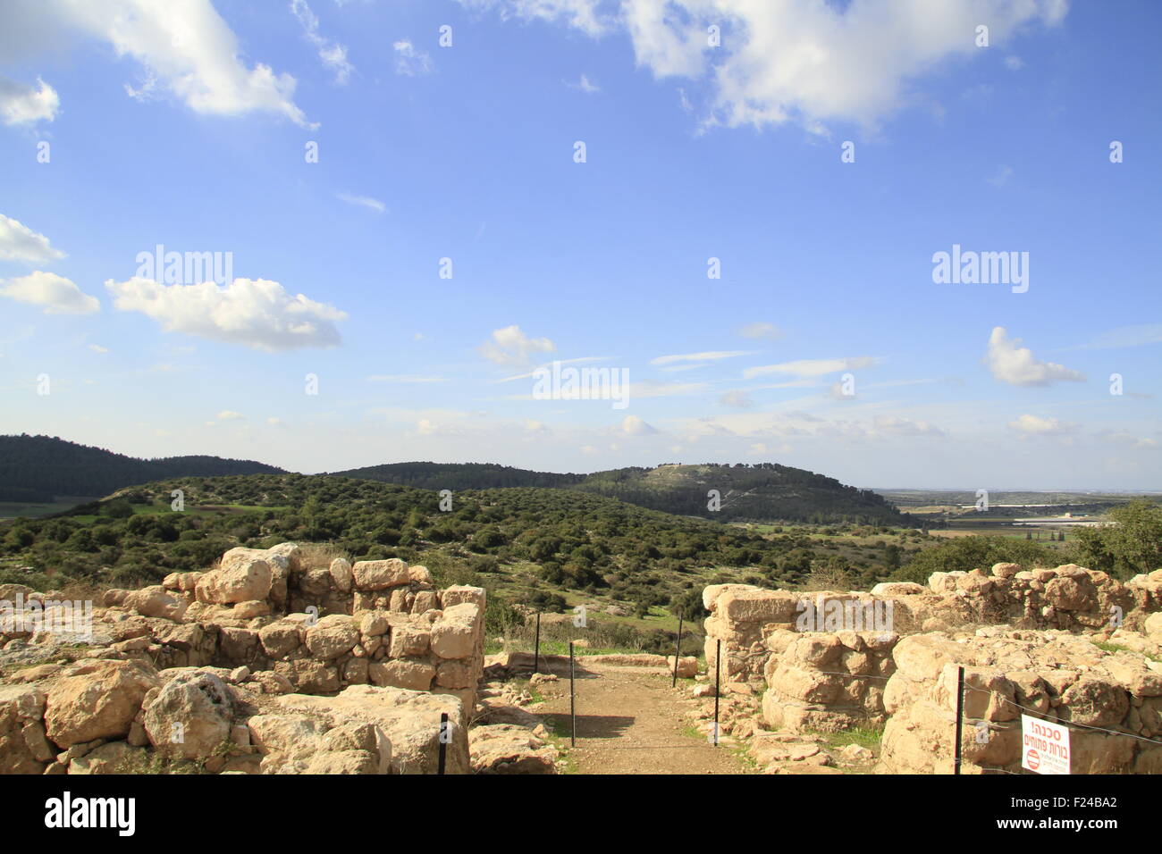Tel azekah hi-res stock photography and images - Alamy