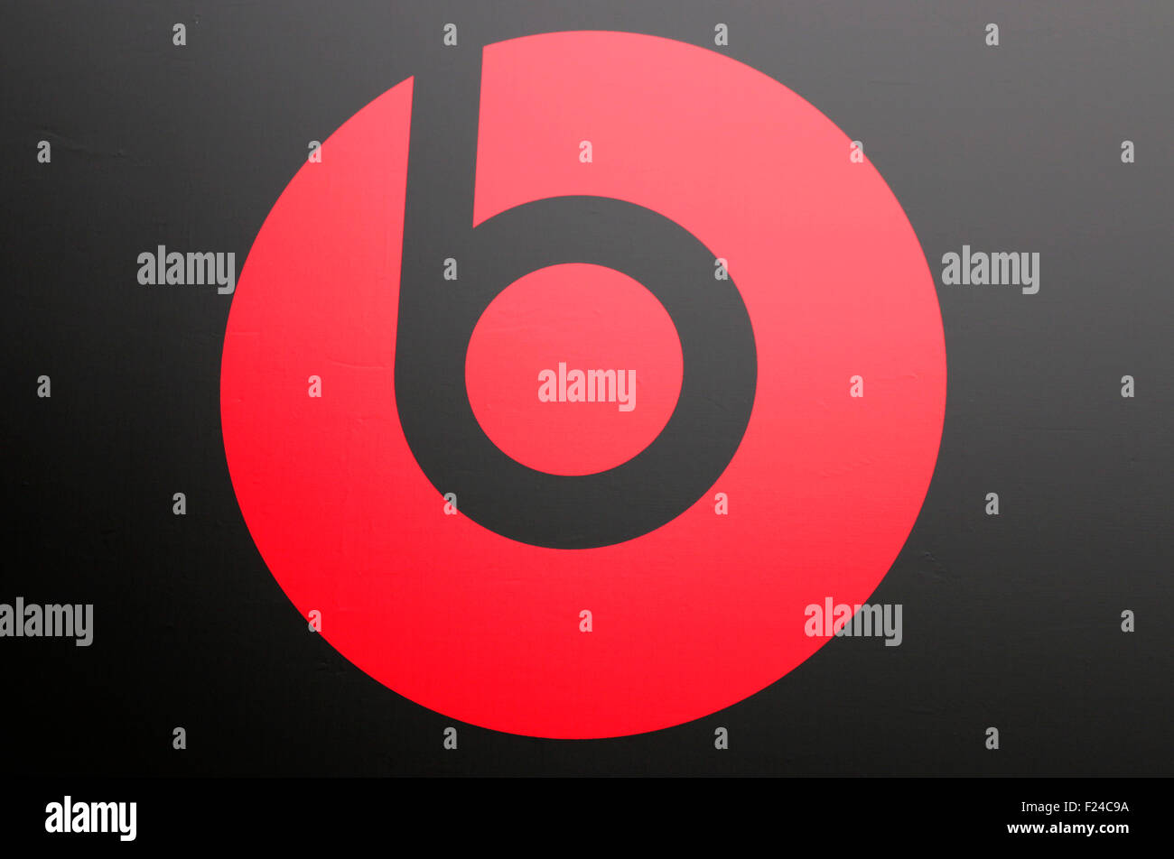 Beats By Dre Logo Black