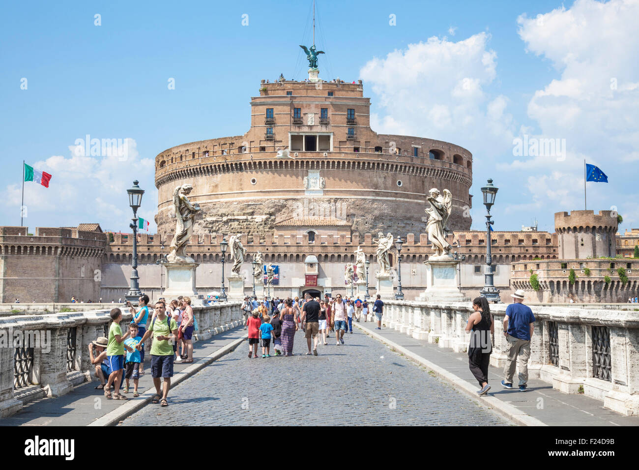 Castel' Sant Angelo from Ponte Sant'angelo Lungotevere Castello Roma ...