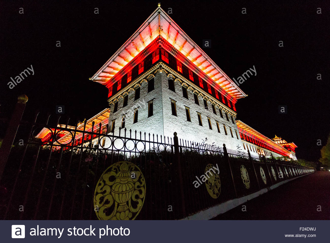 Traditional Bhutanese Architecture High Resolution Stock Photography ...