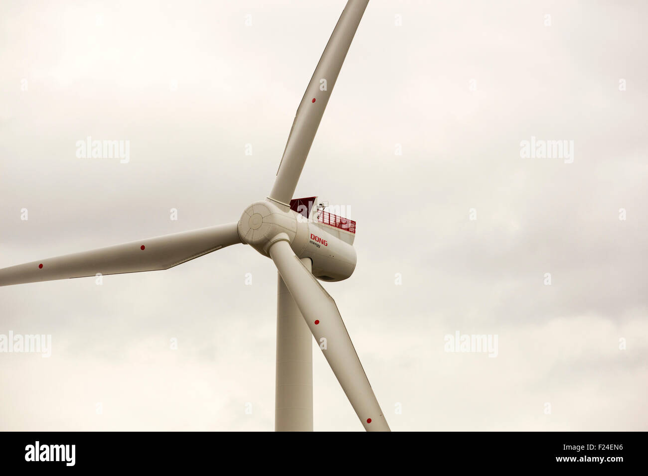 The first 6 Mega Watt wind turbine to be installed in the world, at ...