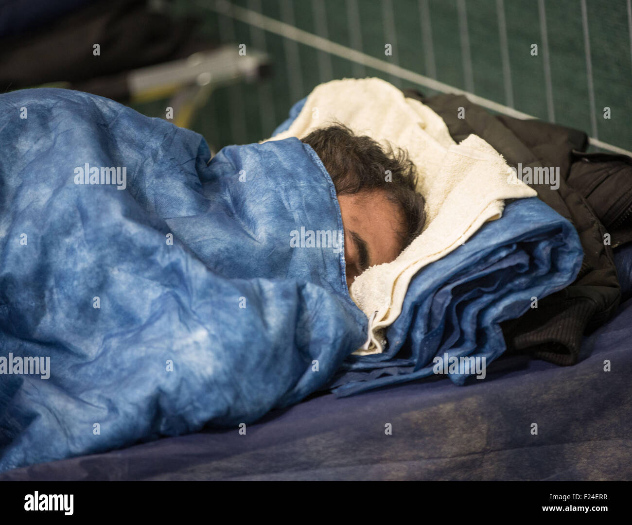 Refugee beds hi-res stock photography and images - Alamy