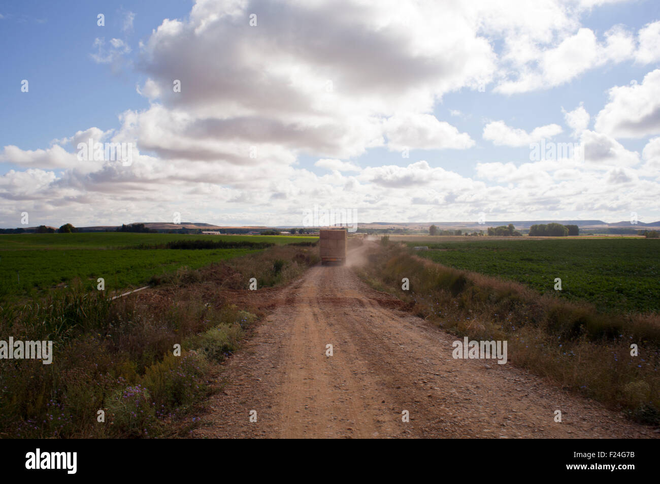 Truck landscape photo hi-res stock photography and images - Alamy