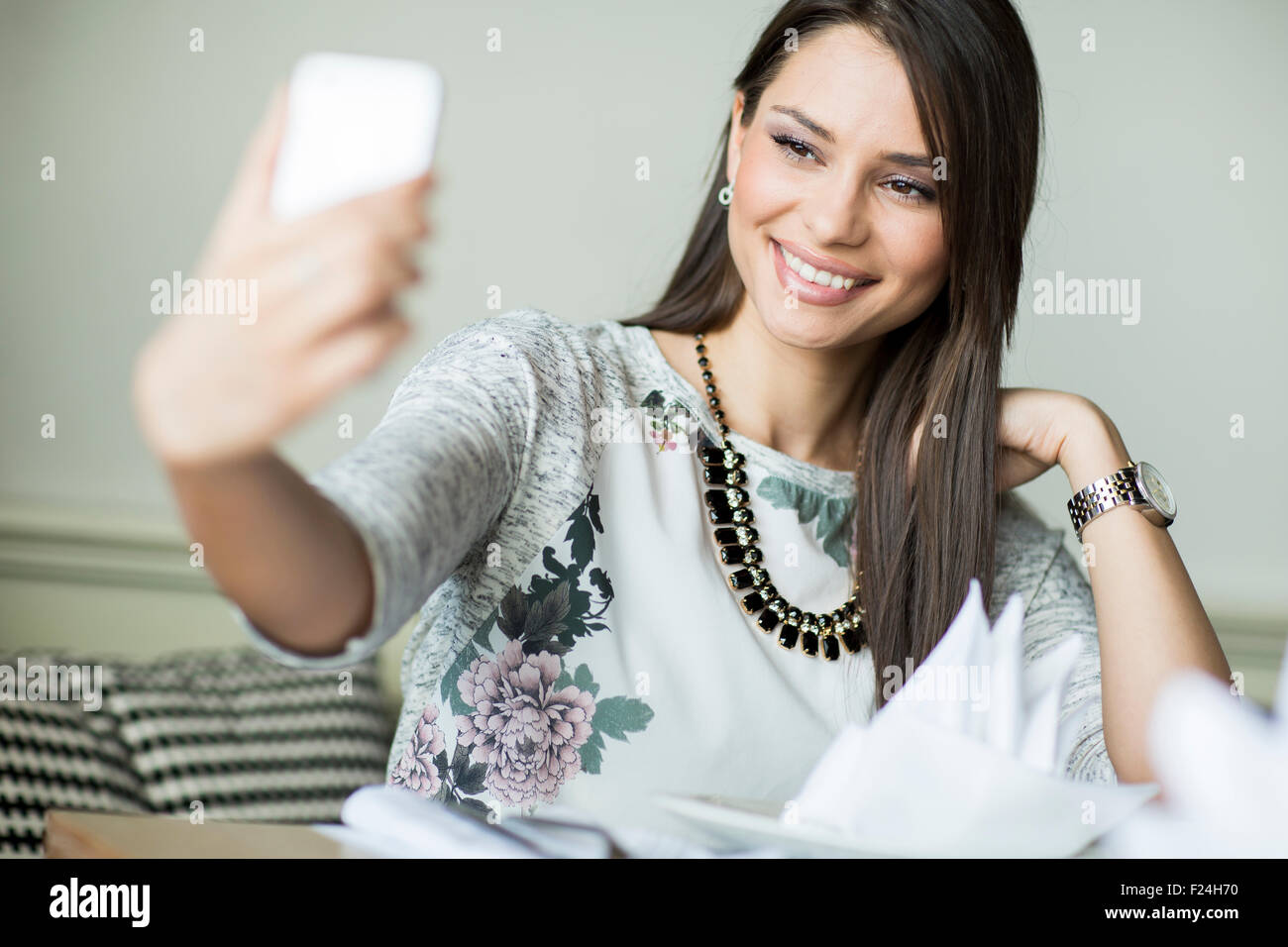 Young woman taking selfie Stock Photo - Alamy