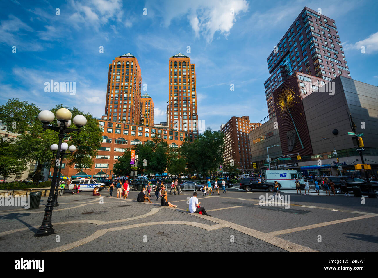 Buildings at Union Square, in Manhattan, New York Stock Photo - Alamy