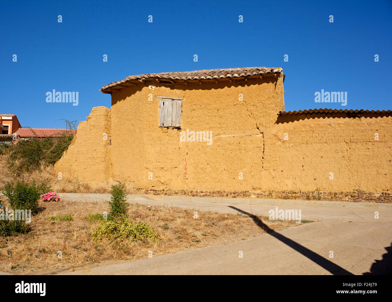 Rural spanish village hi-res stock photography and images - Alamy
