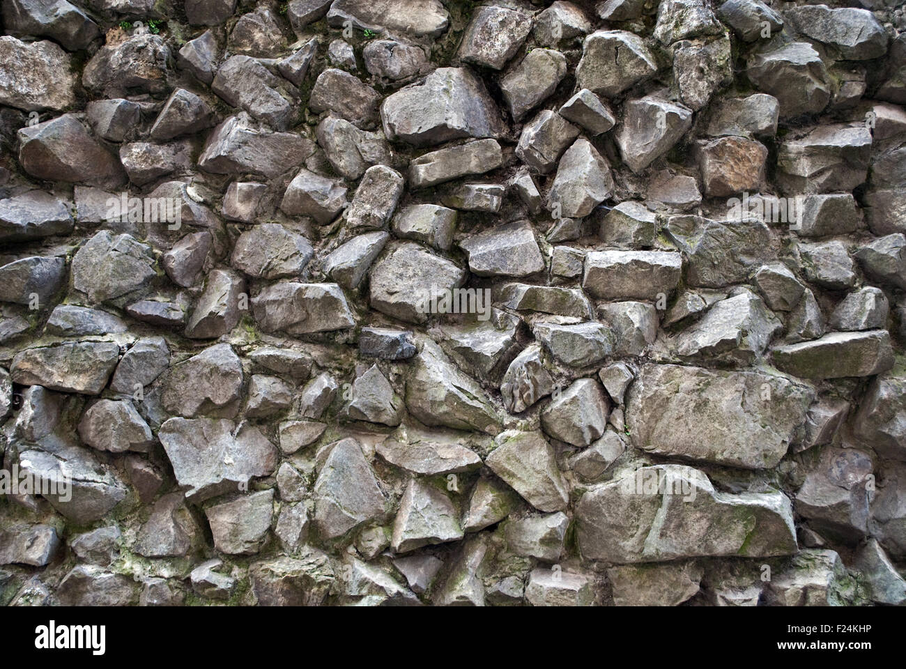 Wall made from stones hi-res stock photography and images - Alamy