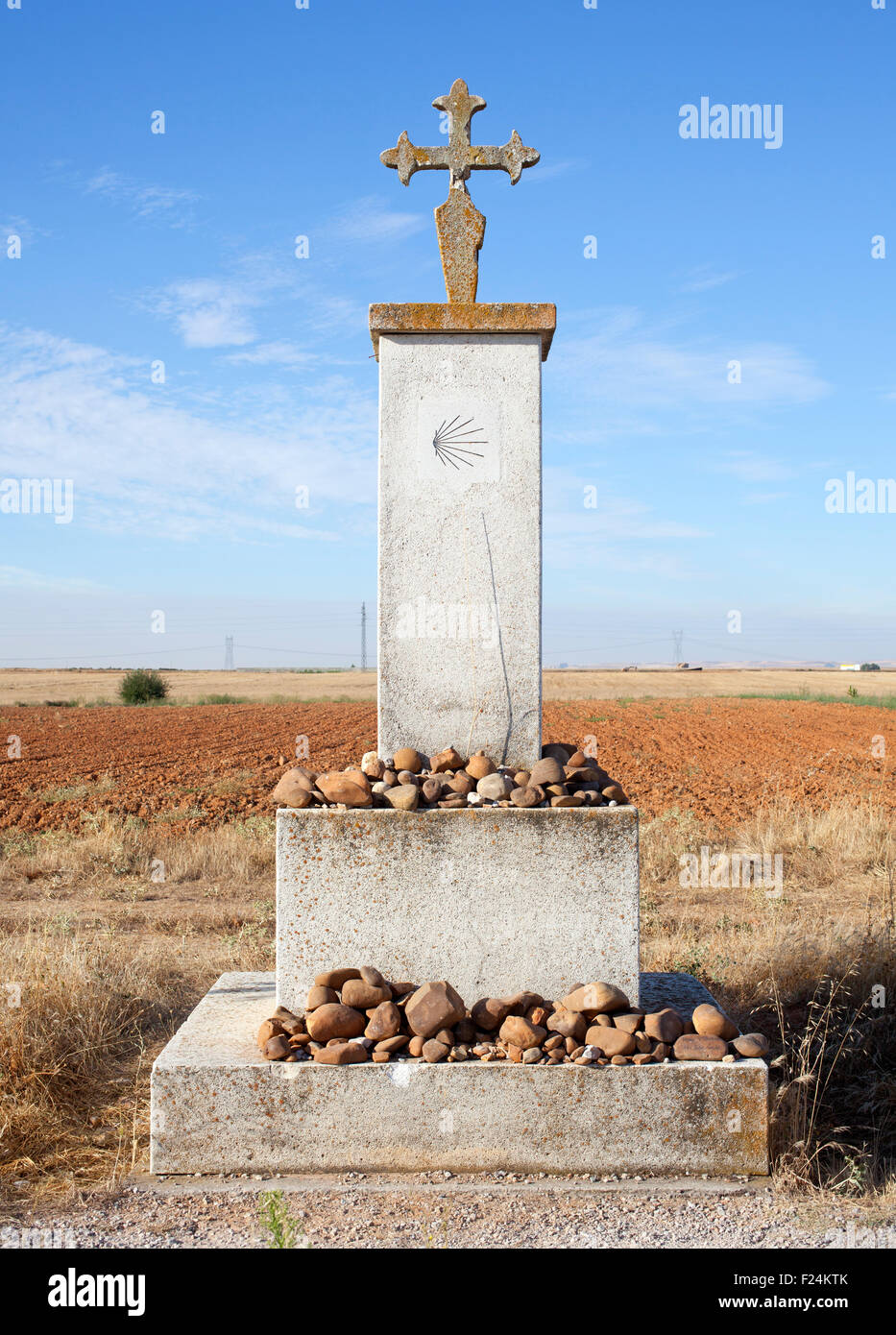 Cross monument, Way of St. James Stock Photo - Alamy