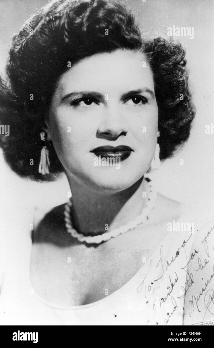 Patsy cline hi-res stock photography and images - Alamy