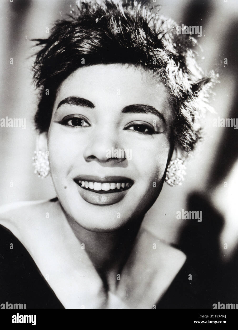 SHIRLEY BASSEY Welsh singer about 1960 Stock Photo - Alamy