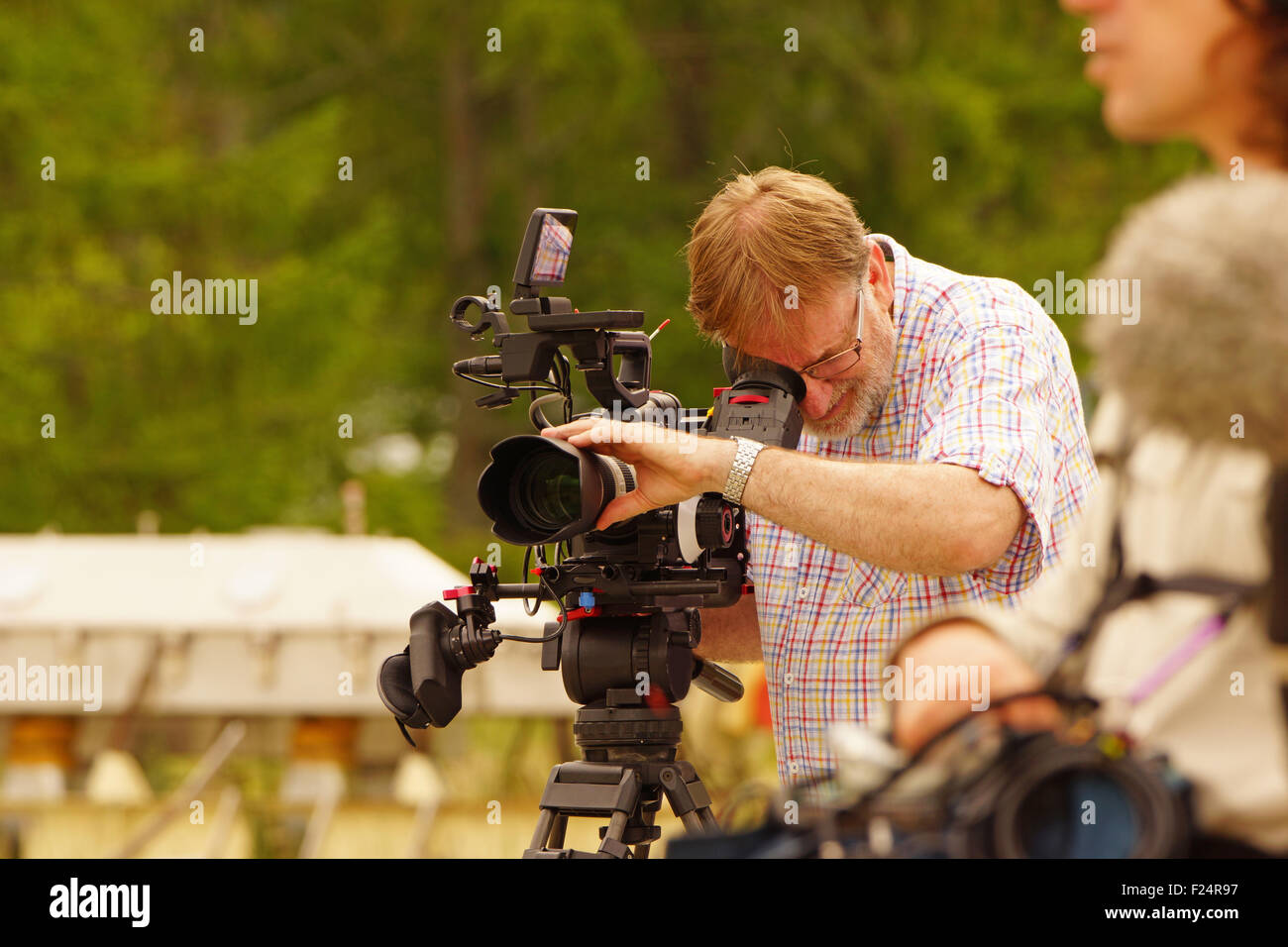 Cameraman hi-res stock photography and images - Alamy