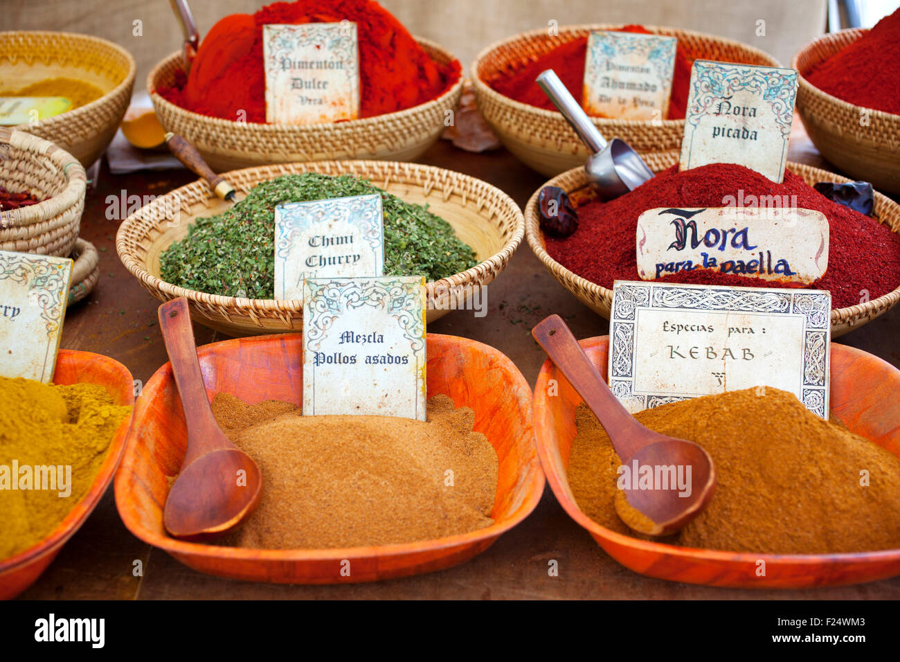 Differents Spices on wooden bowls, street market Stock Photo - Alamy