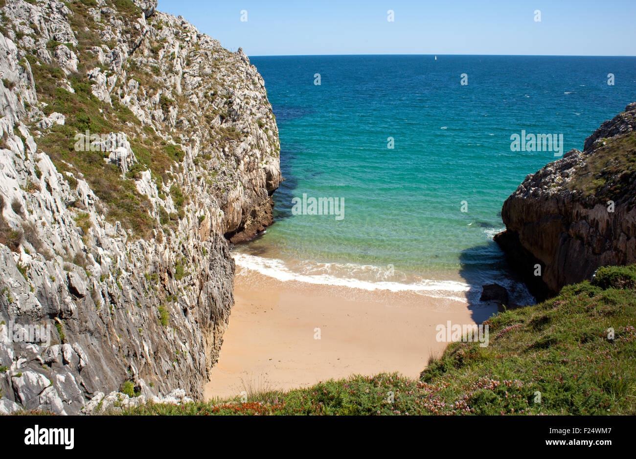 Beach, Nueva de Llanes. Asturias - Spain Stock Photo - Alamy