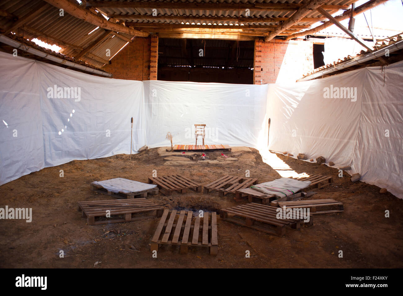 Fire circle hi-res stock photography and images - Alamy