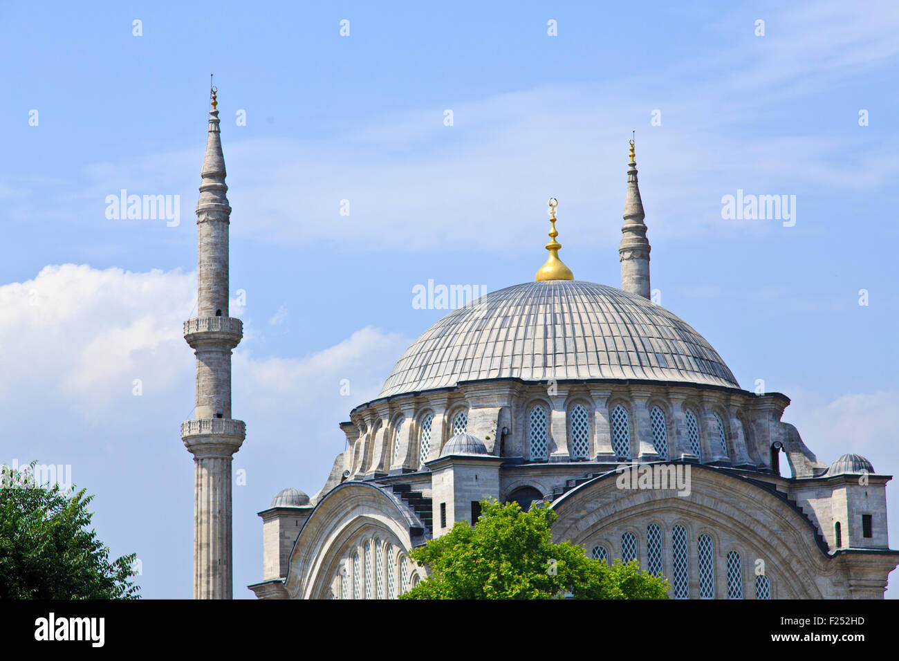 Islamic architecture of mosques in Istanbul , Turkey Stock Photo - Alamy