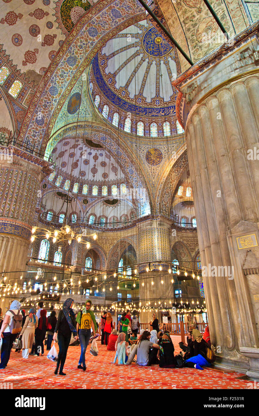 Blue mosque interior, Istanbul Stock Photo - Alamy