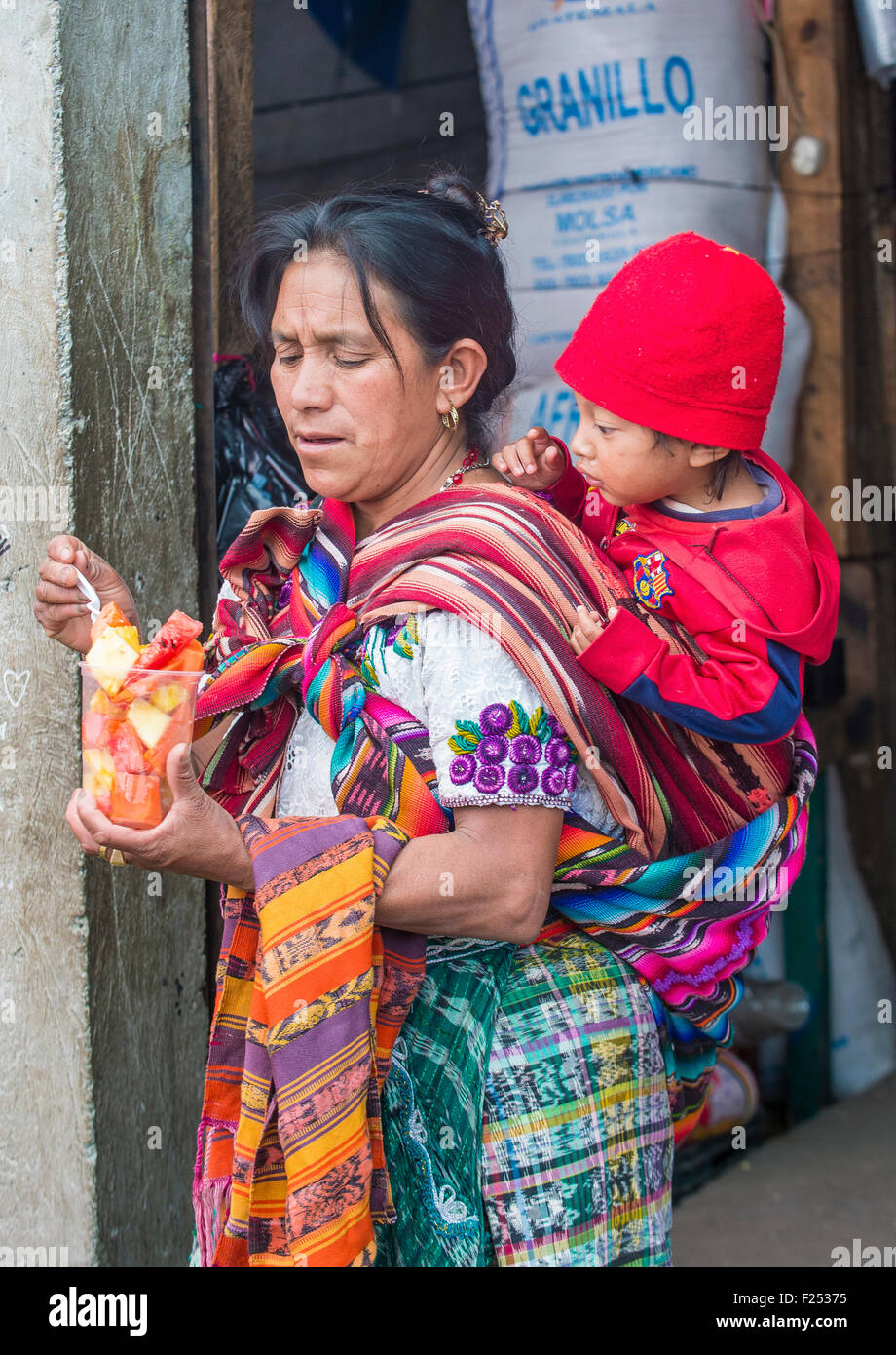 Portrait of Guatemalan woman in the Chichicastenango Market Stock Photo ...