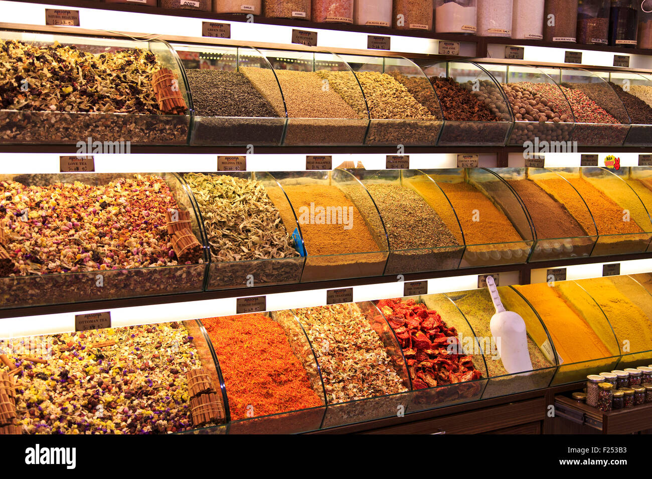 Turkish spices delights in istanbul hi-res stock photography and images ...
