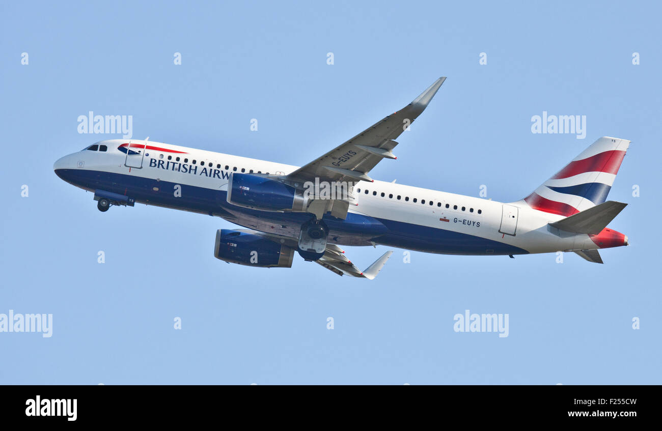 Ba a320 taking off from heathrow airport hi-res stock photography and ...