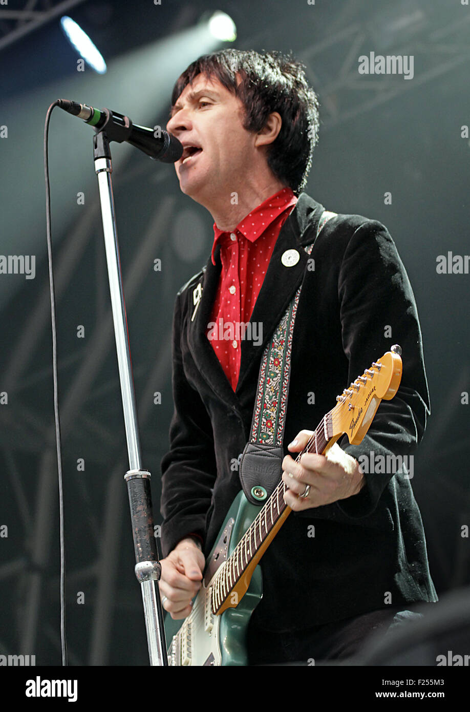 Johnny Marr performing at Manchester Castlefield Bowl for 'Summer In ...