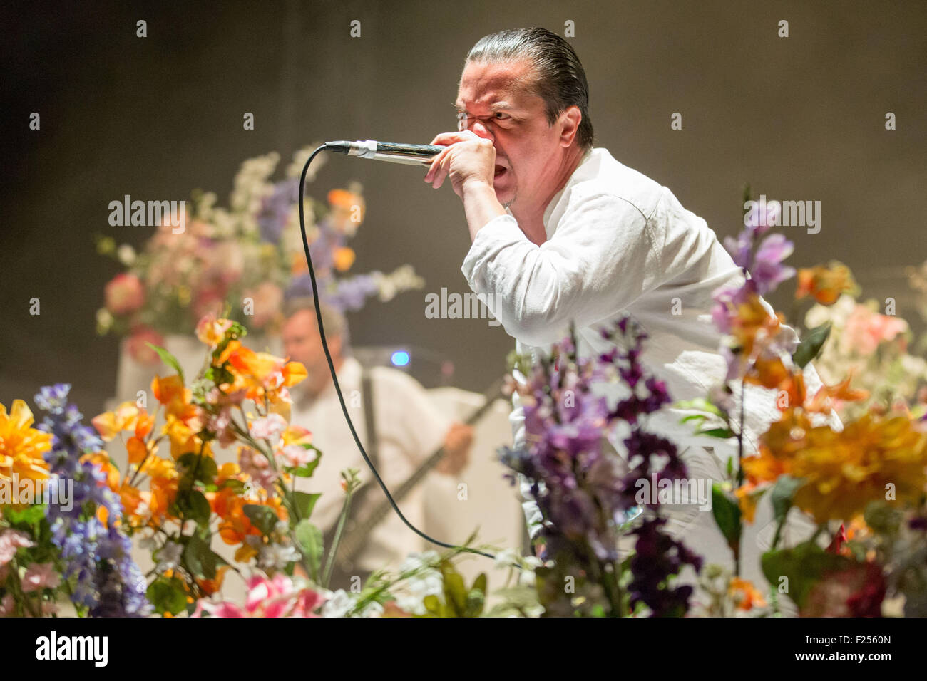 Chicago, Illinois, USA. 11th Sep, 2015. Singer MIKE PATTON of Faith No ...